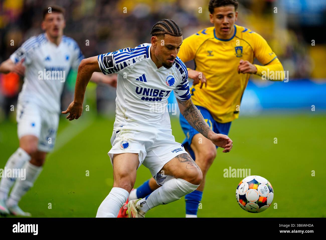 Broendby, Denmark. 04th May, 2025. 3F Superliga-kampen i ...