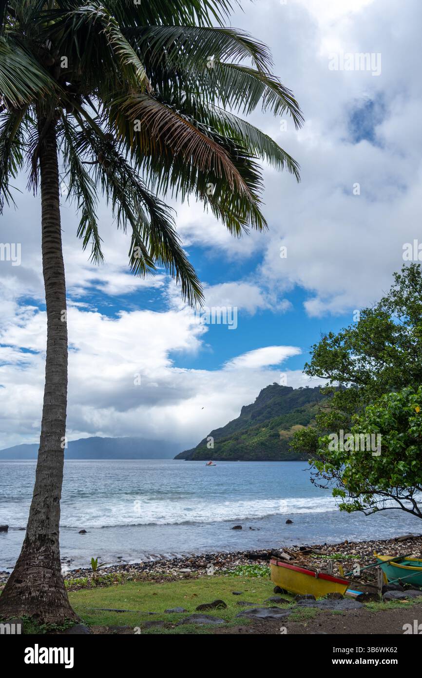 A peaceful beach on Tahuata Island, Marquesas Islands, French Polynesia ...