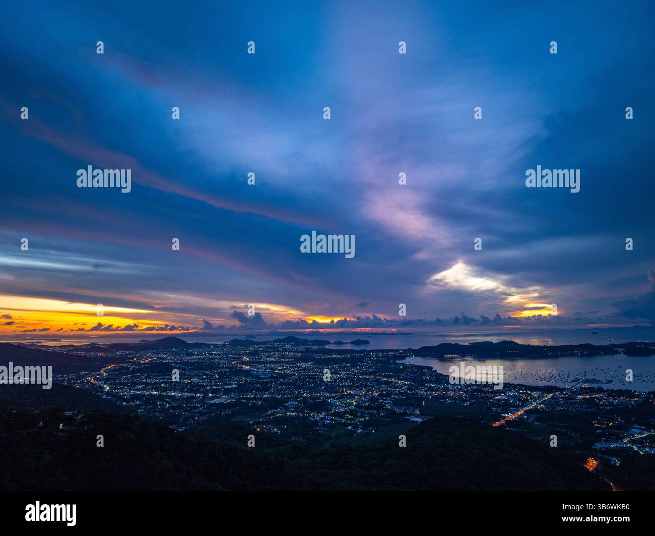 aerial view Horizon panorama mountain and dramatic twilight sky and ...