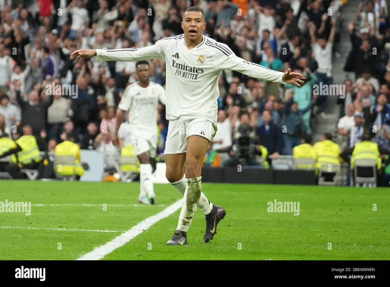 Kylian mbappé real madrid hi-res stock photography and images - Alamy