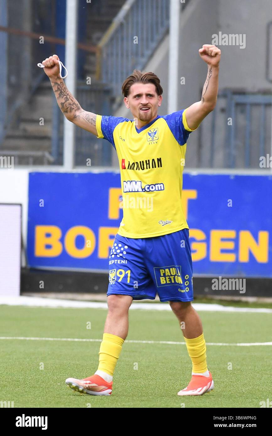 STVV's Adriano Bertaccini celebrates after scoring during a soccer ...