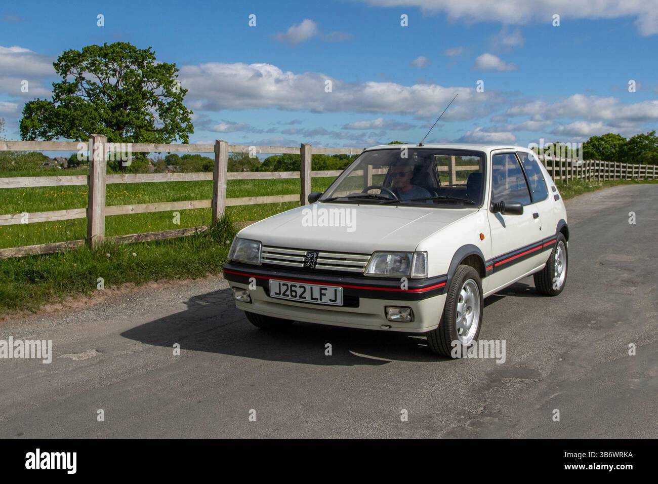 1991 90s nineties White Peugeot 205 Gti Car Hatchback Petrol 1905 cc; 3 ...
