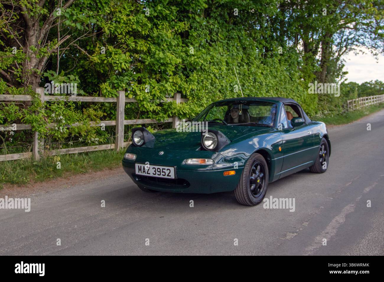 1991 90s nineties Green Mazda Mx-5 Car Roadster Petrol 1600 cc ...