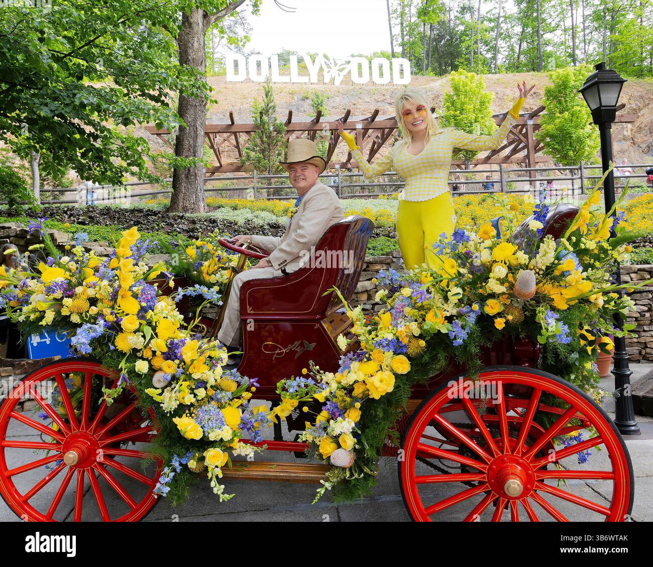 Dolly Parton at the Dollywood Dewitt tour to celebrate the 40th Anniversary of Dollywood held at ...
