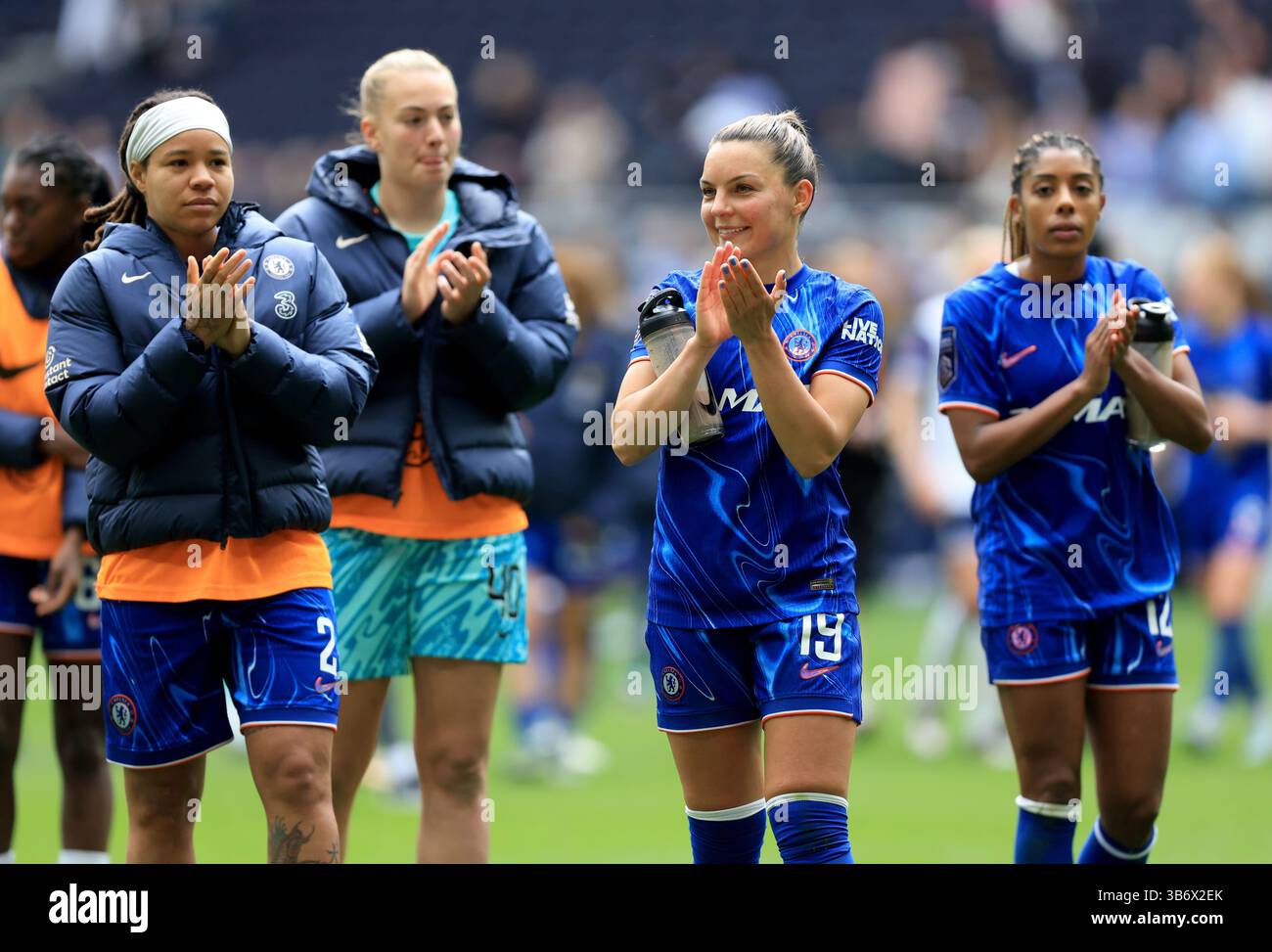 (left to right) Chelsea's Mia Fishel, goalkeeper Katie Cox Johanna ...