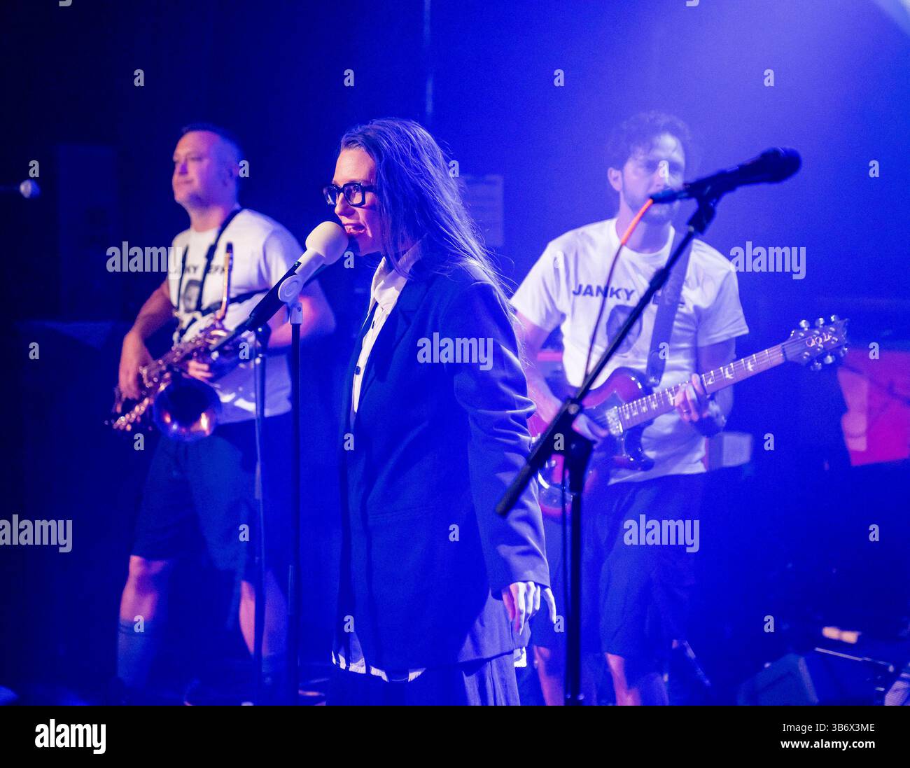 Rob Ingraham, left, Boyfriend and Zack Feinberg perform in concert on ...