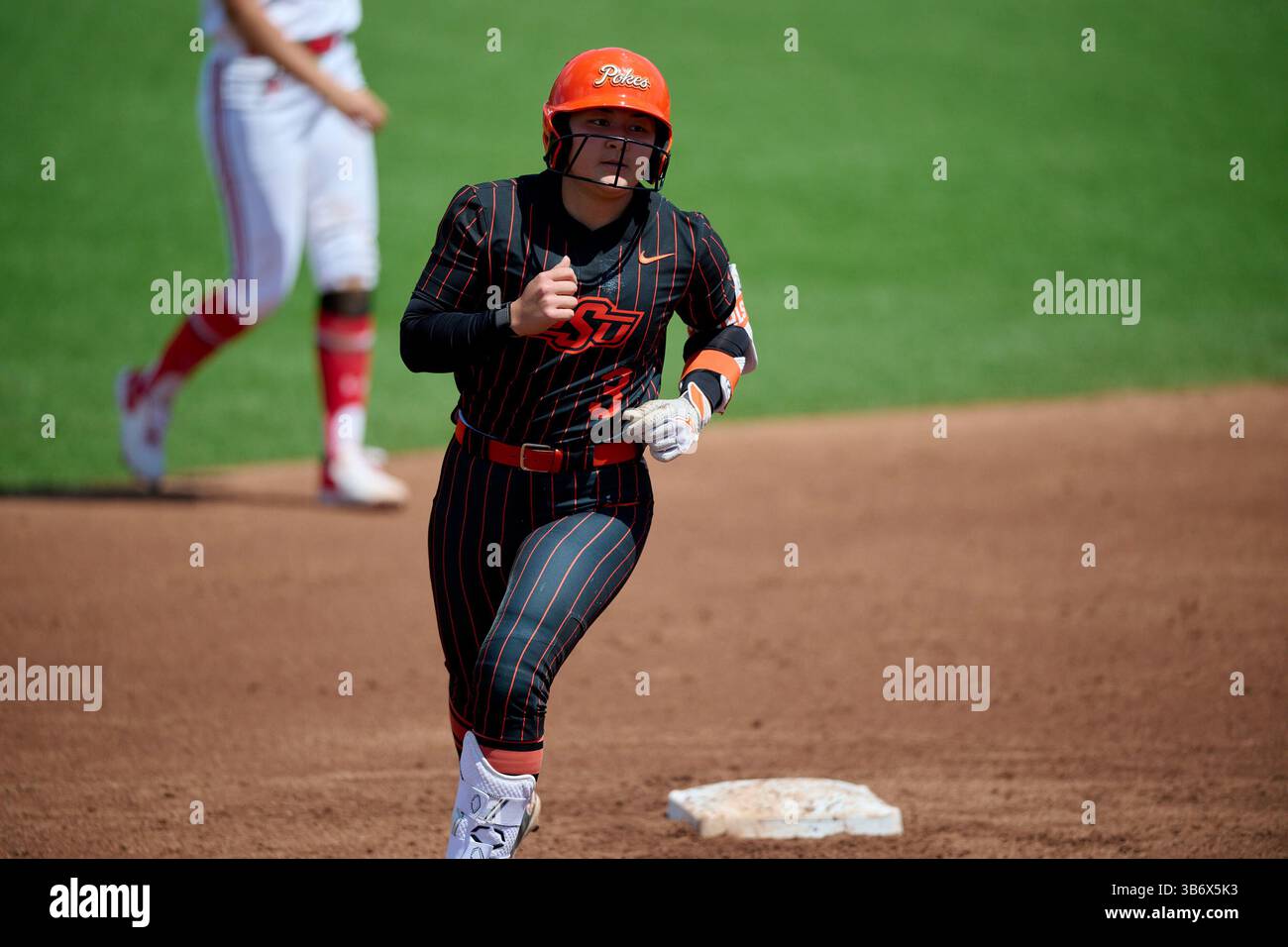 Oklahoma State Cowgirls Amanda Hasler (3) rounds the bases after ...