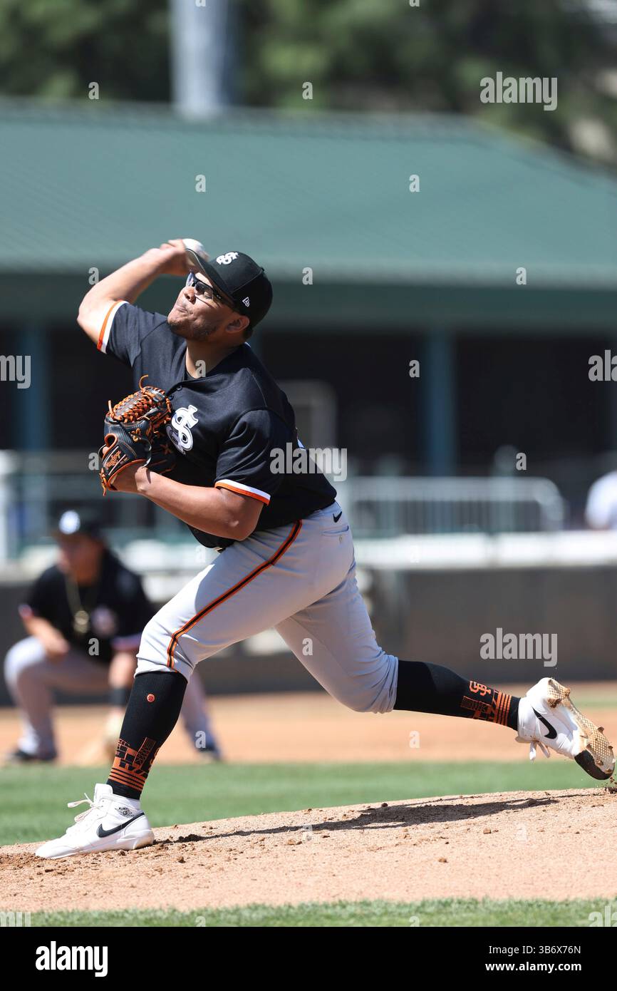 Gerelmi Maldonado (55) of the San Jose Giants pitches against the ...