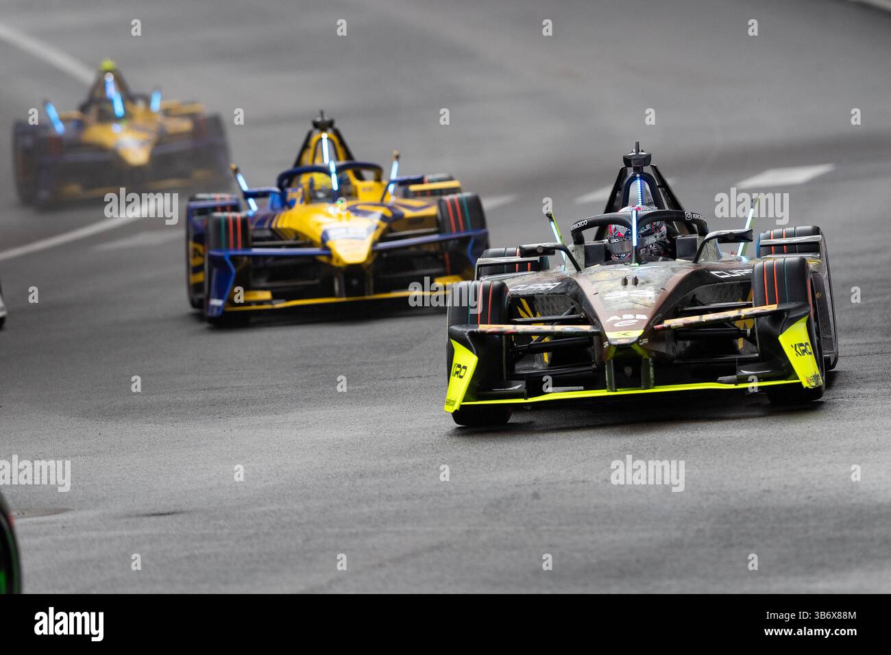 33 TICKTUM Dan (gbr), Kiro Race Co, Porsche 99X Electric WCG3, action ...