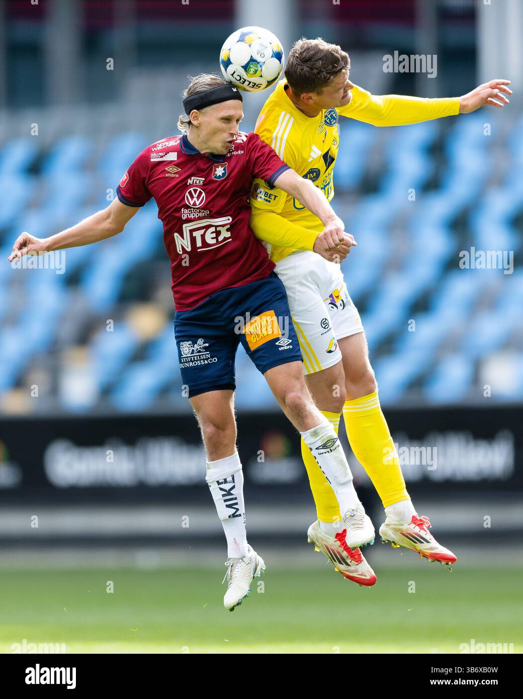 250504 Örgrytes Charlie Vindehall och Falkenbergs Albin Andersson under ...