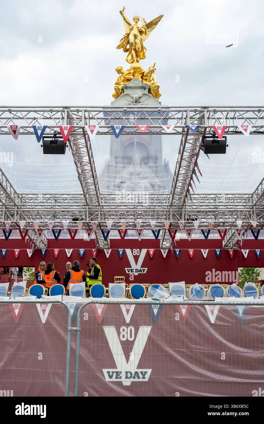 London, UK. 4 May 2025. Workers on the dais on the Queen Victoria ...