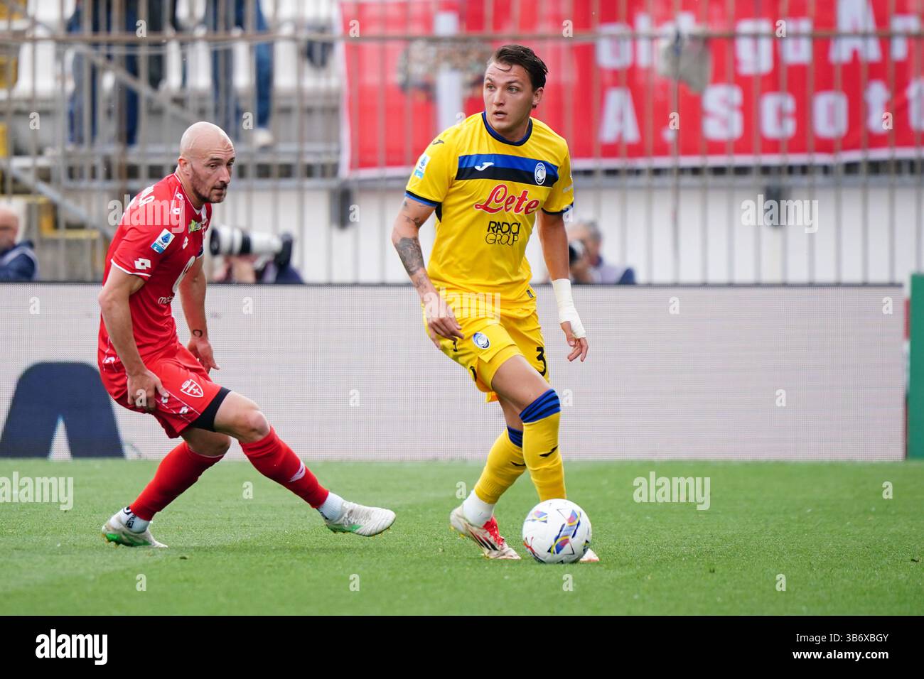 Monza, Italy. 04th May, 2025. Mateo Retegui (Atalanta BC) and Luca ...