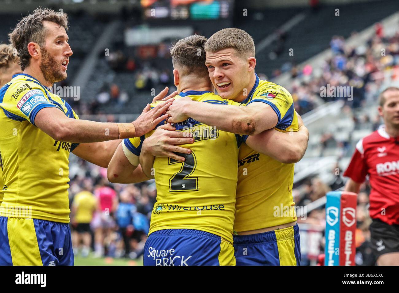 Newcastle, UK. 04th May, 2025. Jake Thewlis of Warrington Wolves ...