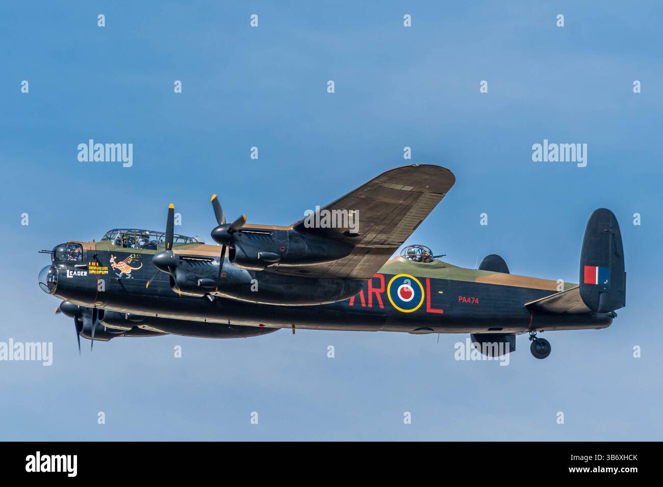 Avro lancaster bomber cockpit hi-res stock photography and images - Alamy