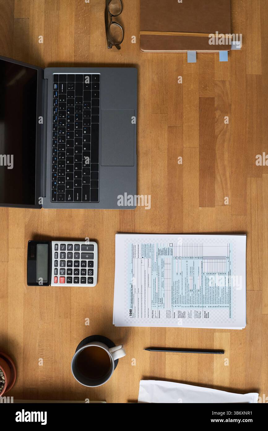 Notebook documents calculator hi-res stock photography and images - Alamy