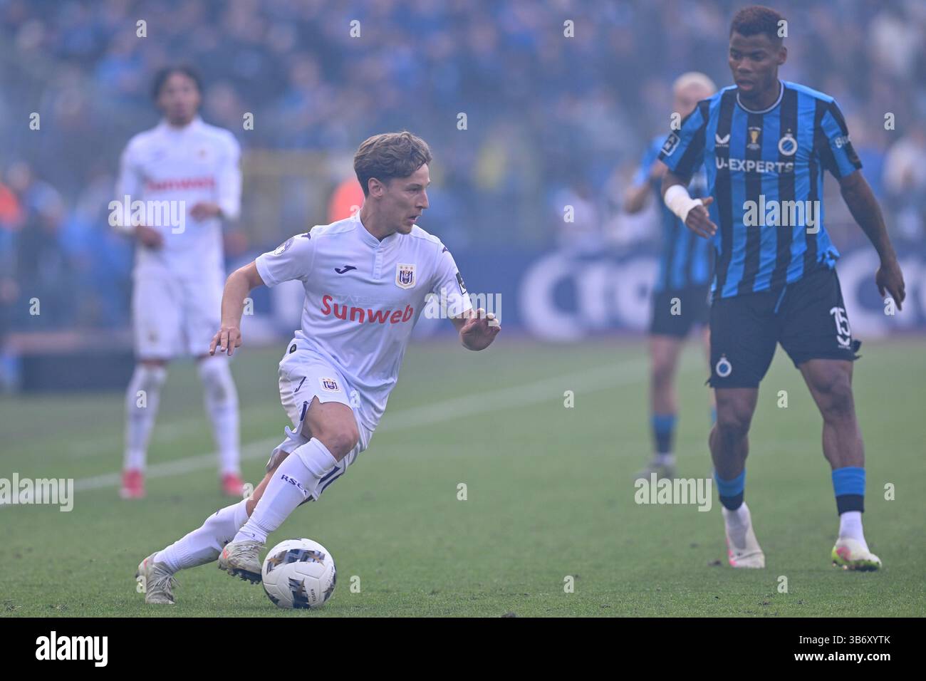 Brussels, Belgium. 04th May, 2025. Yari Verschaeren (10) of Anderlecht ...