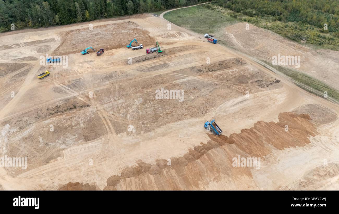 Construction earthworks industrial landscaping hi-res stock photography and images - Alamy