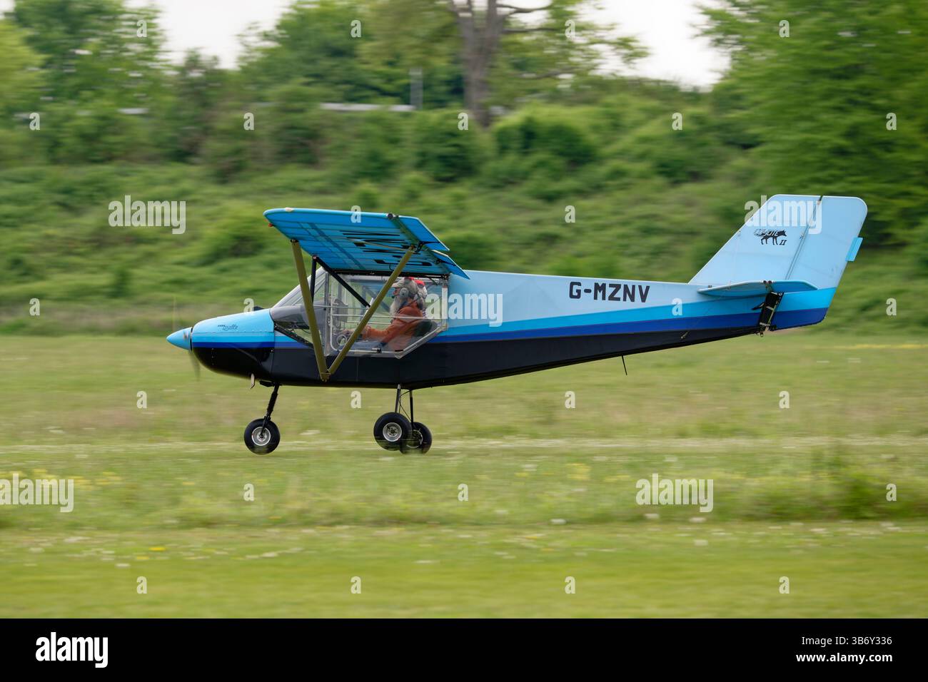 Blue rans coyote ii hi-res stock photography and images - Alamy