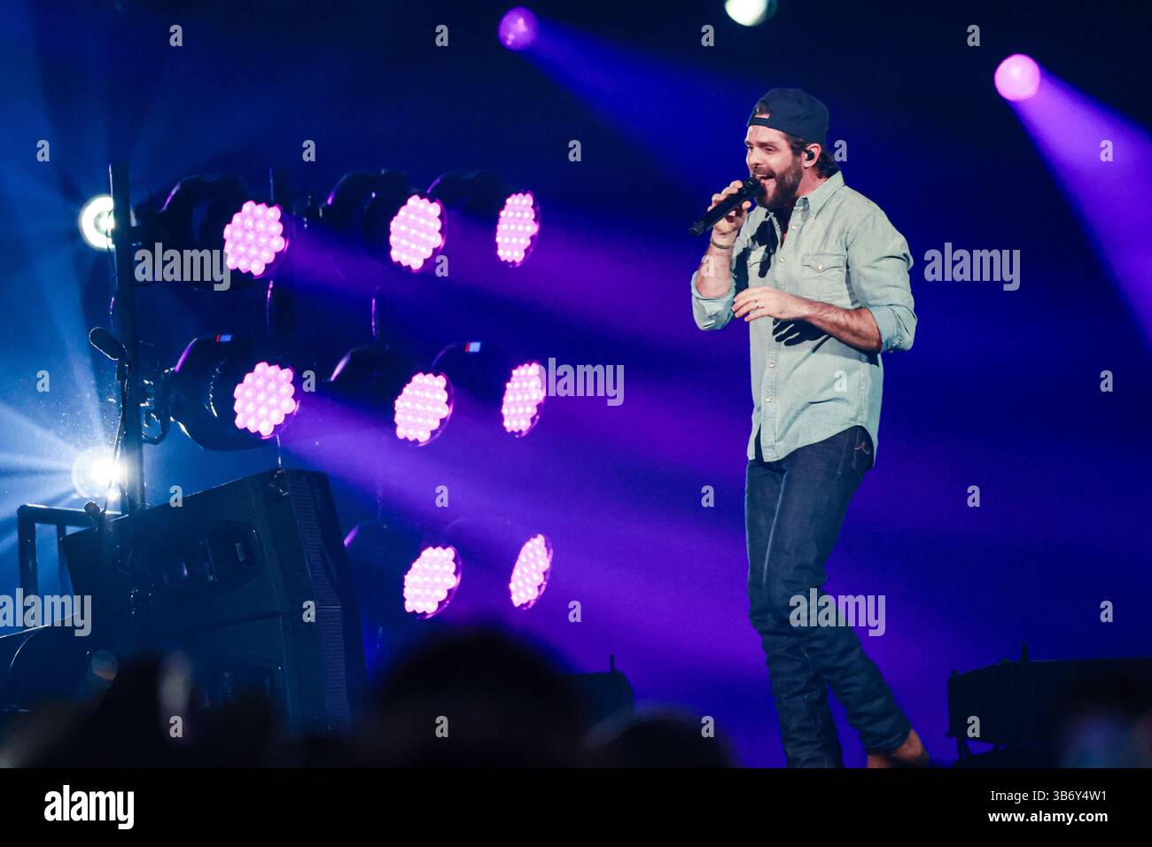 Thomas Rhett performs during the iHeart Country Festival at the Moody ...