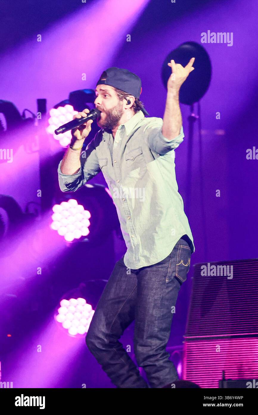 Thomas Rhett performs during the iHeart Country Festival at the Moody ...