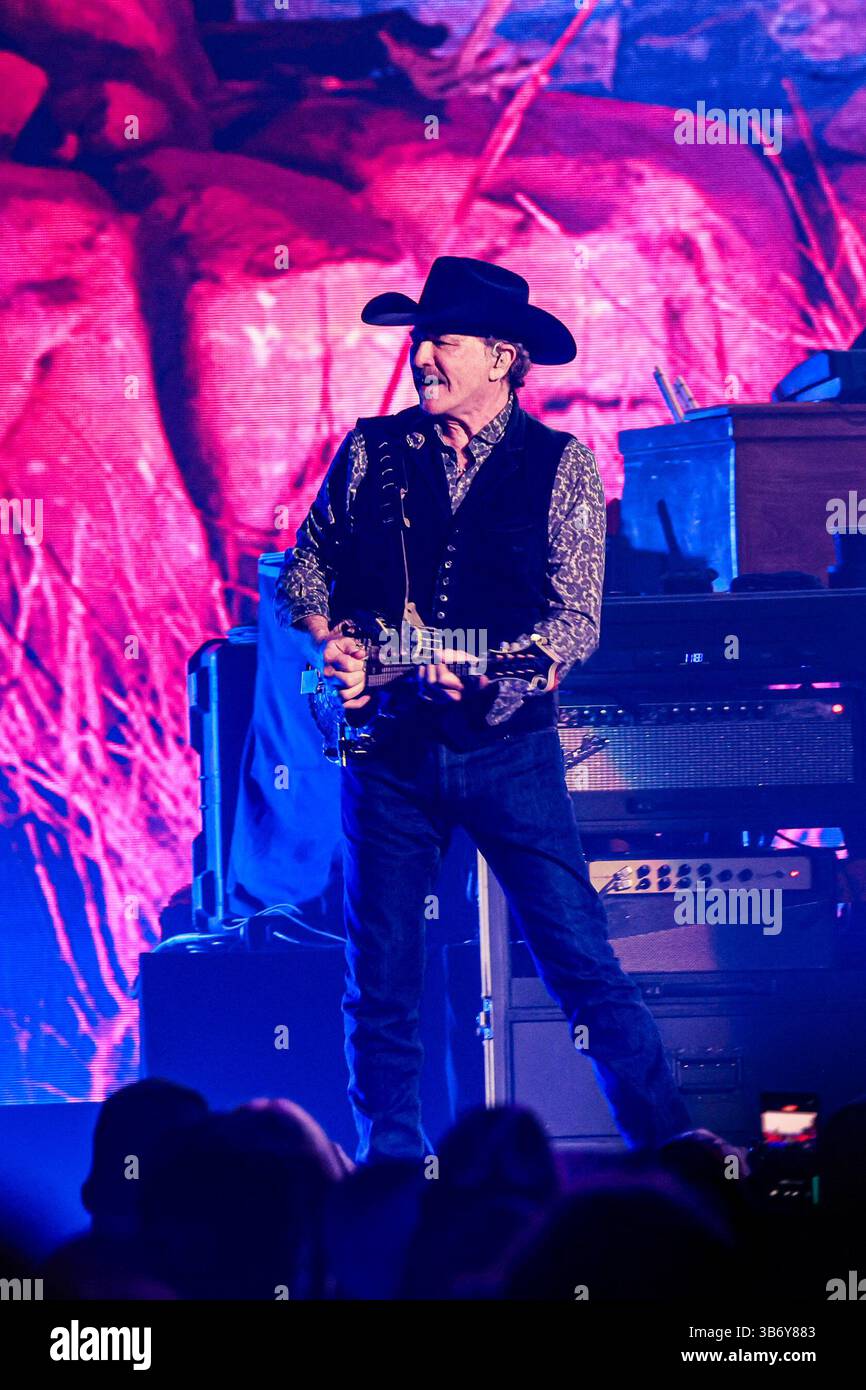 Brooks & Dunn - Kix Brooks performs during the iHeart Country Festival ...