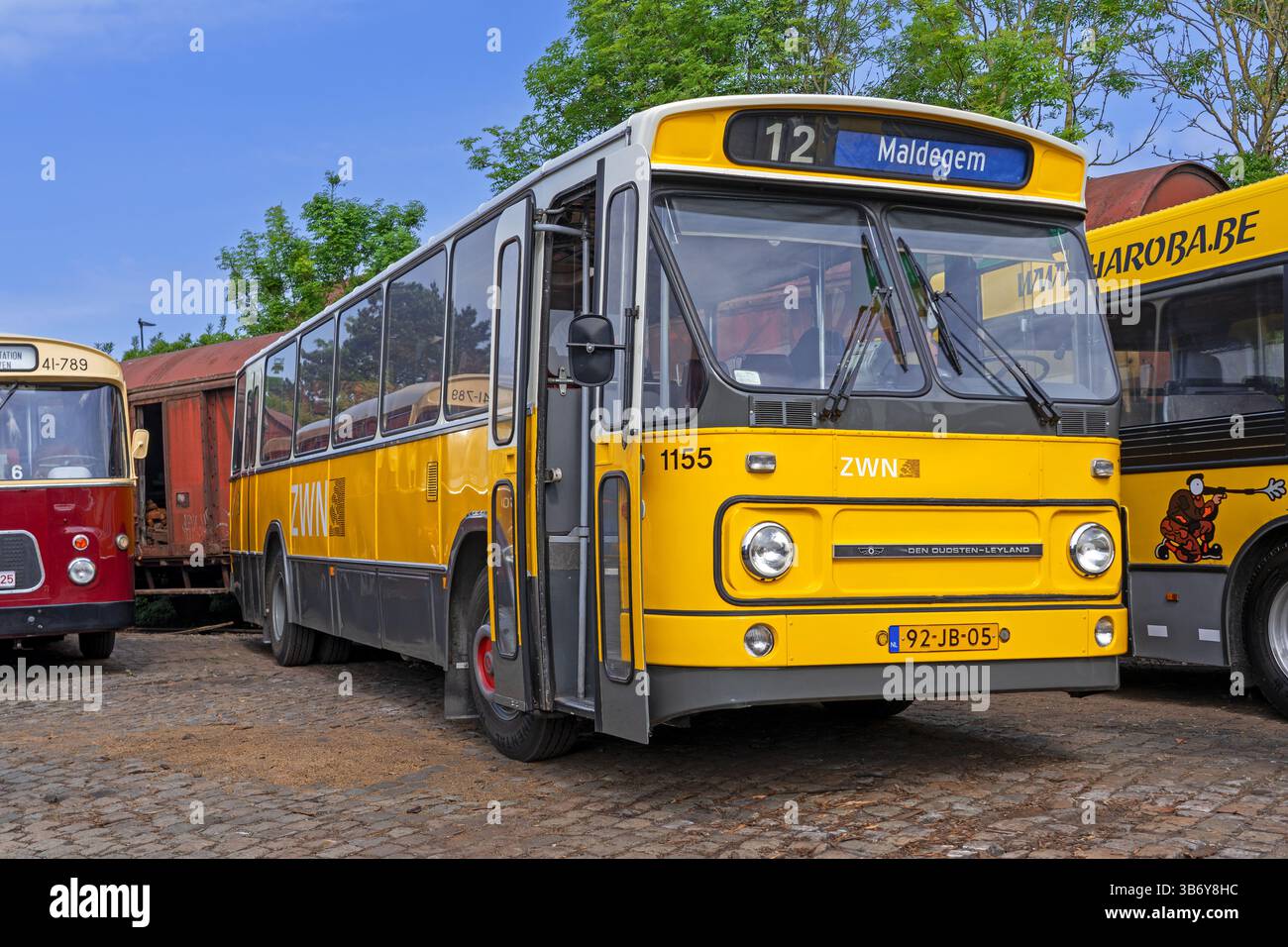 Yellow Dutch 1979 Leyland-Den Oudsten LOB ZWN 1155 bus / autobus during ...