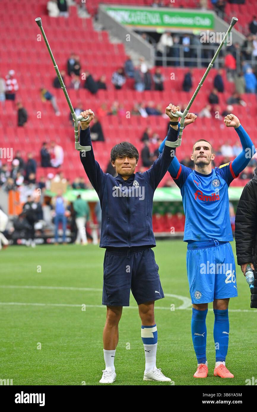 Shuto MACHINO (Kiel), final jubilation with Kruecken, re: David ZEC ...