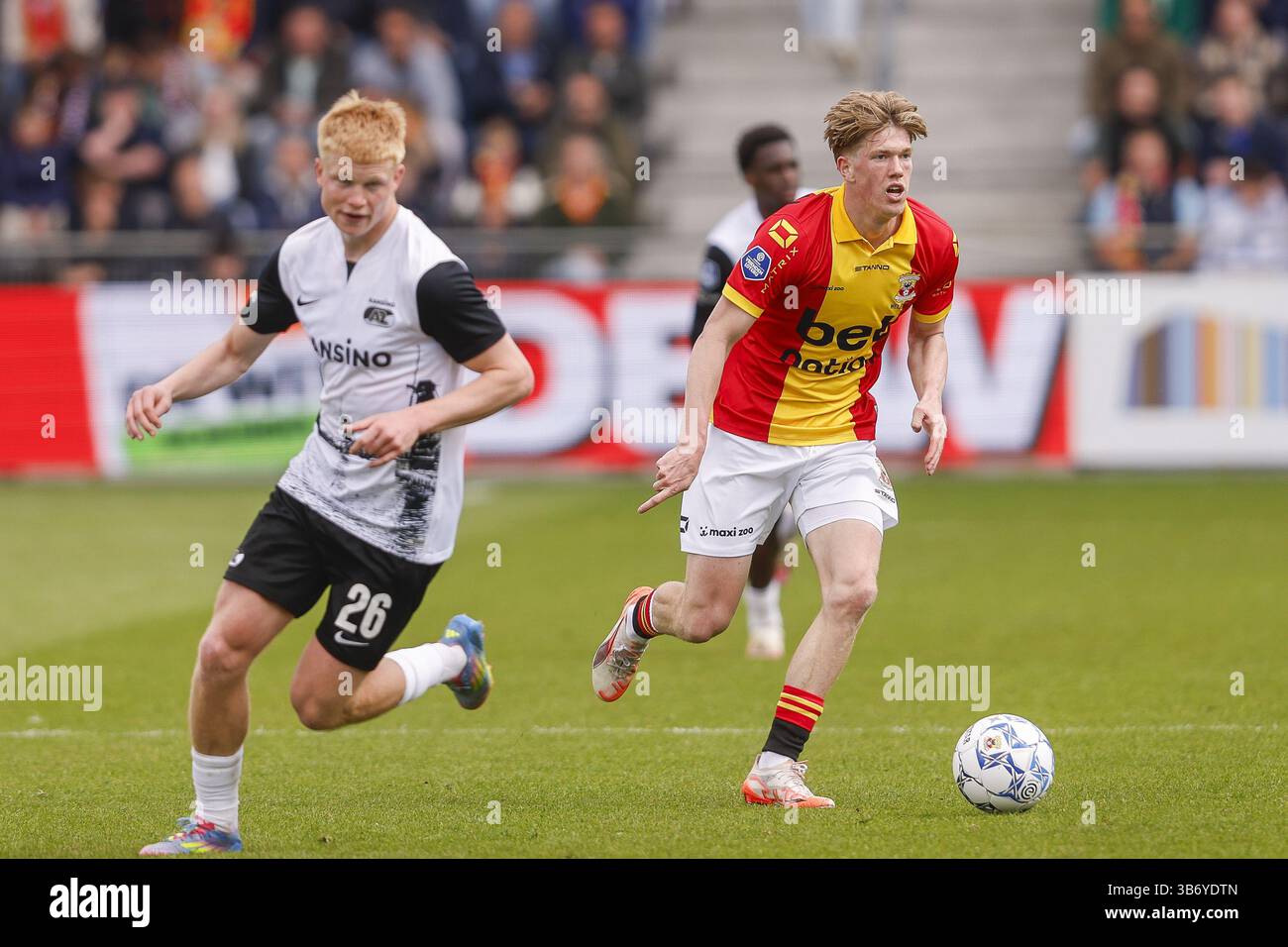 Deventer, Netherlands. 04th May, 2025. DEVENTER, Stadium De ...