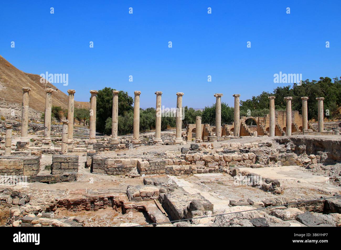Ancient Roman colonnaded street at Beit She’an archaeological site ...