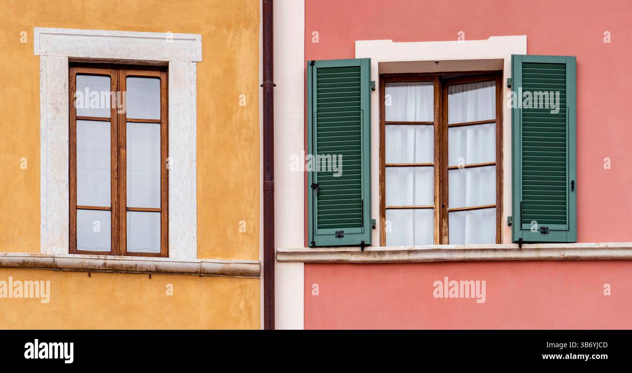 Colorful window frames hi-res stock photography and images - Alamy