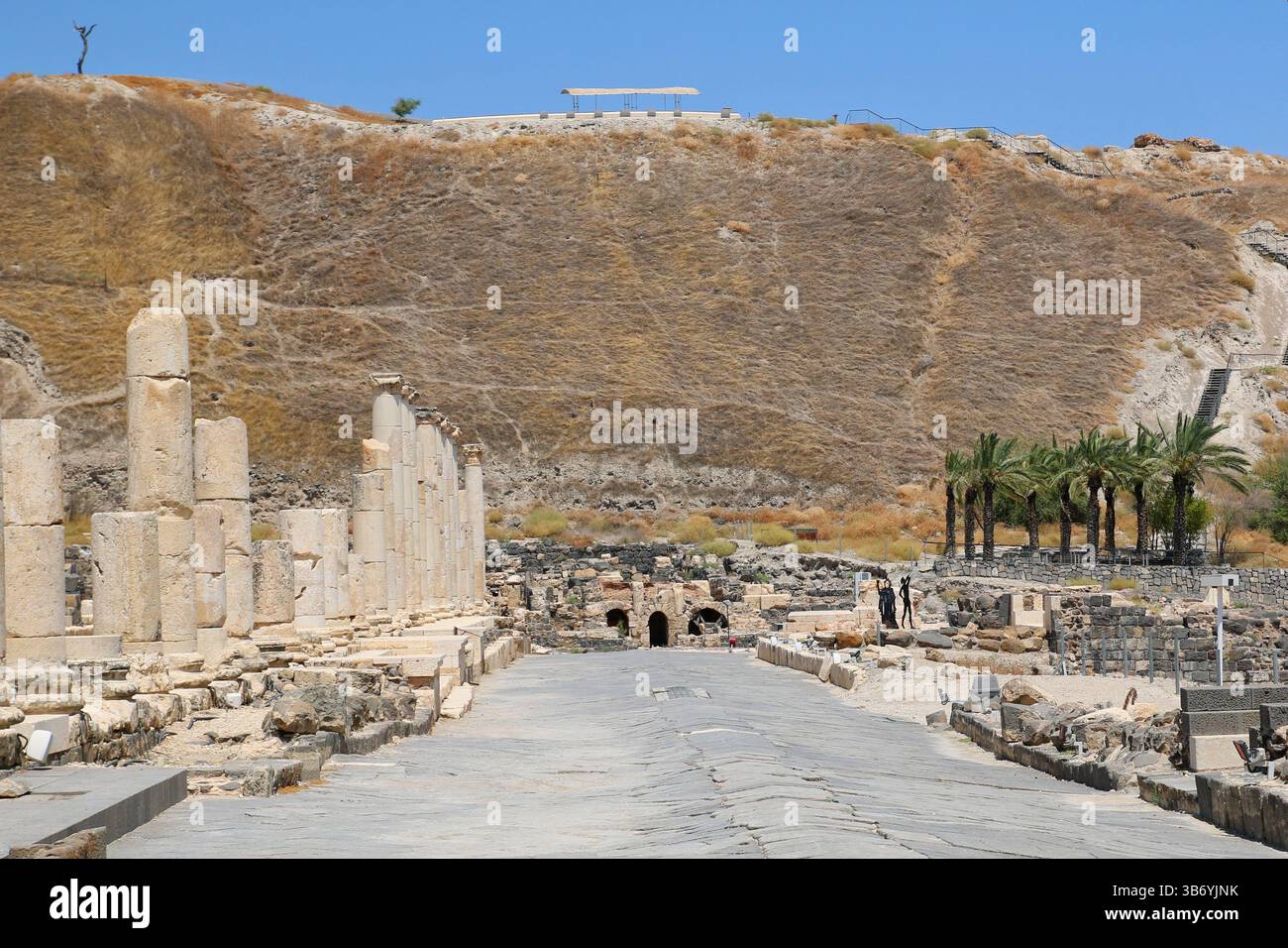 Antique archaeological site classical heritage hi-res stock photography ...