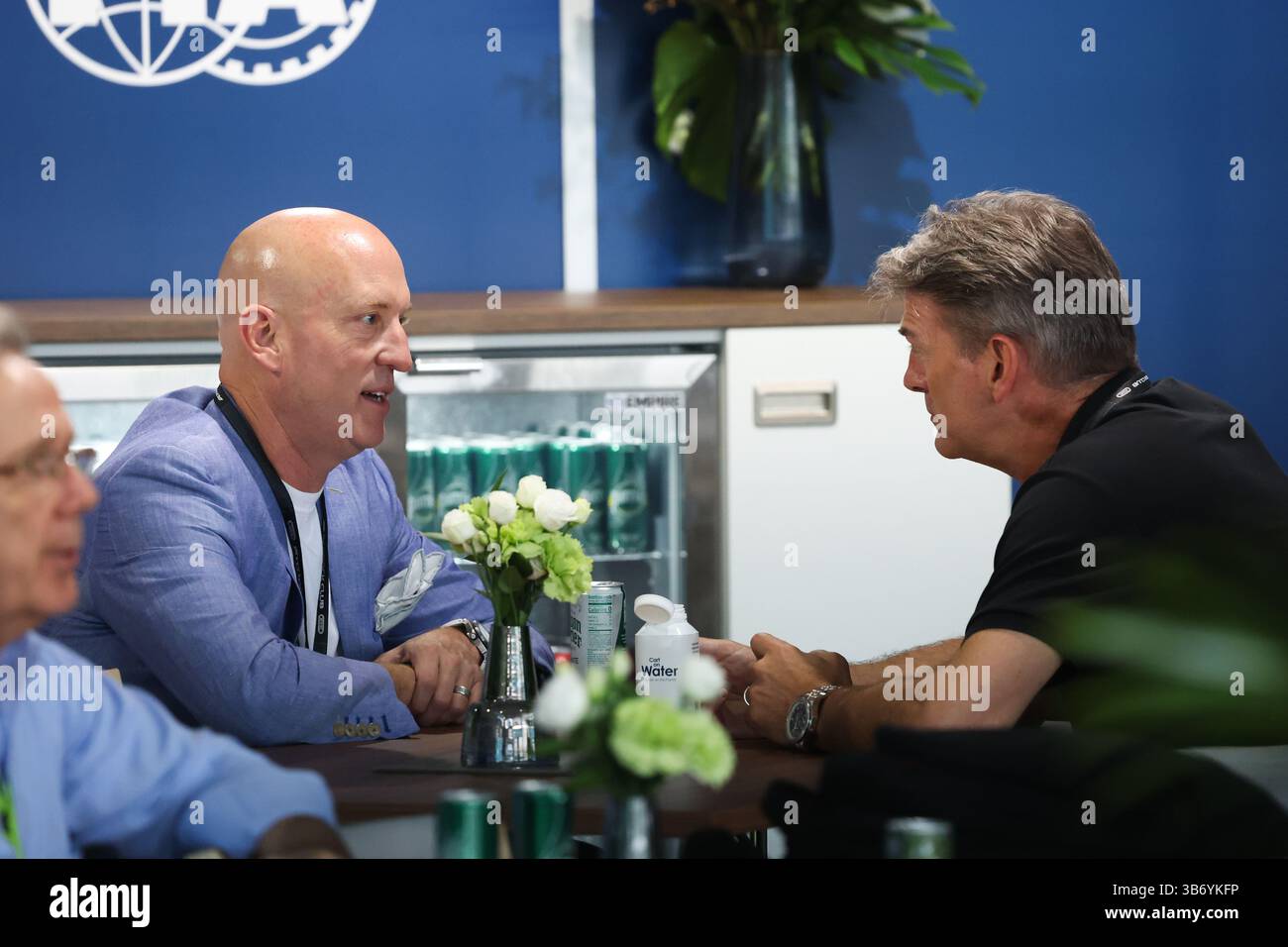 TOWRISS Daniel Dan, CEO of TWG Motorsports, LOWDON Graeme (gbr), Team ...