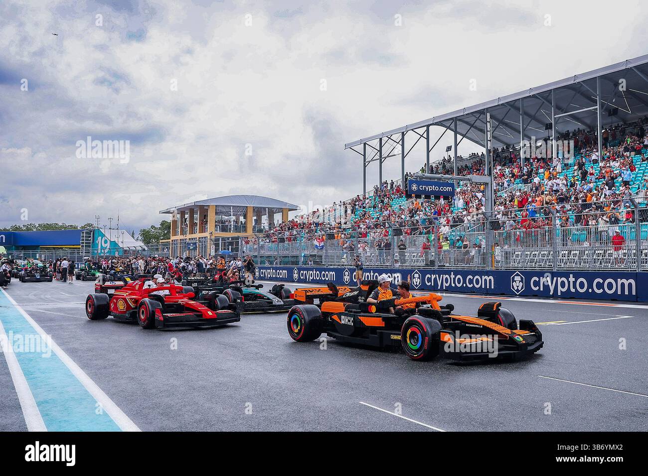 Miami Gardens, Etats Unis. 04th May, 2025. Drivers parade, NORRIS Lando ...