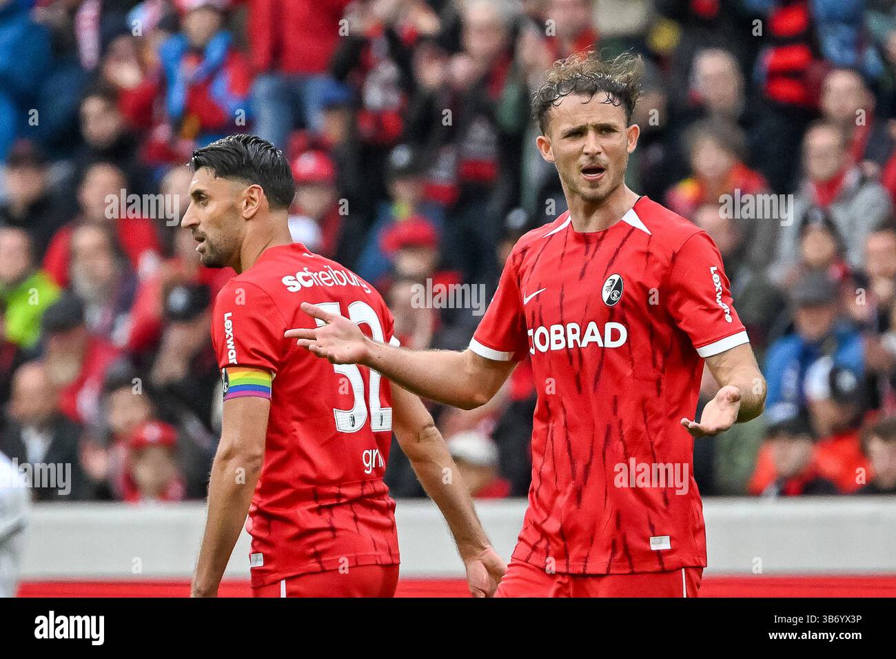 Freiburg, Deutschland. 04th May, 2025. Max Rosenfelder (SC Freiburg ...