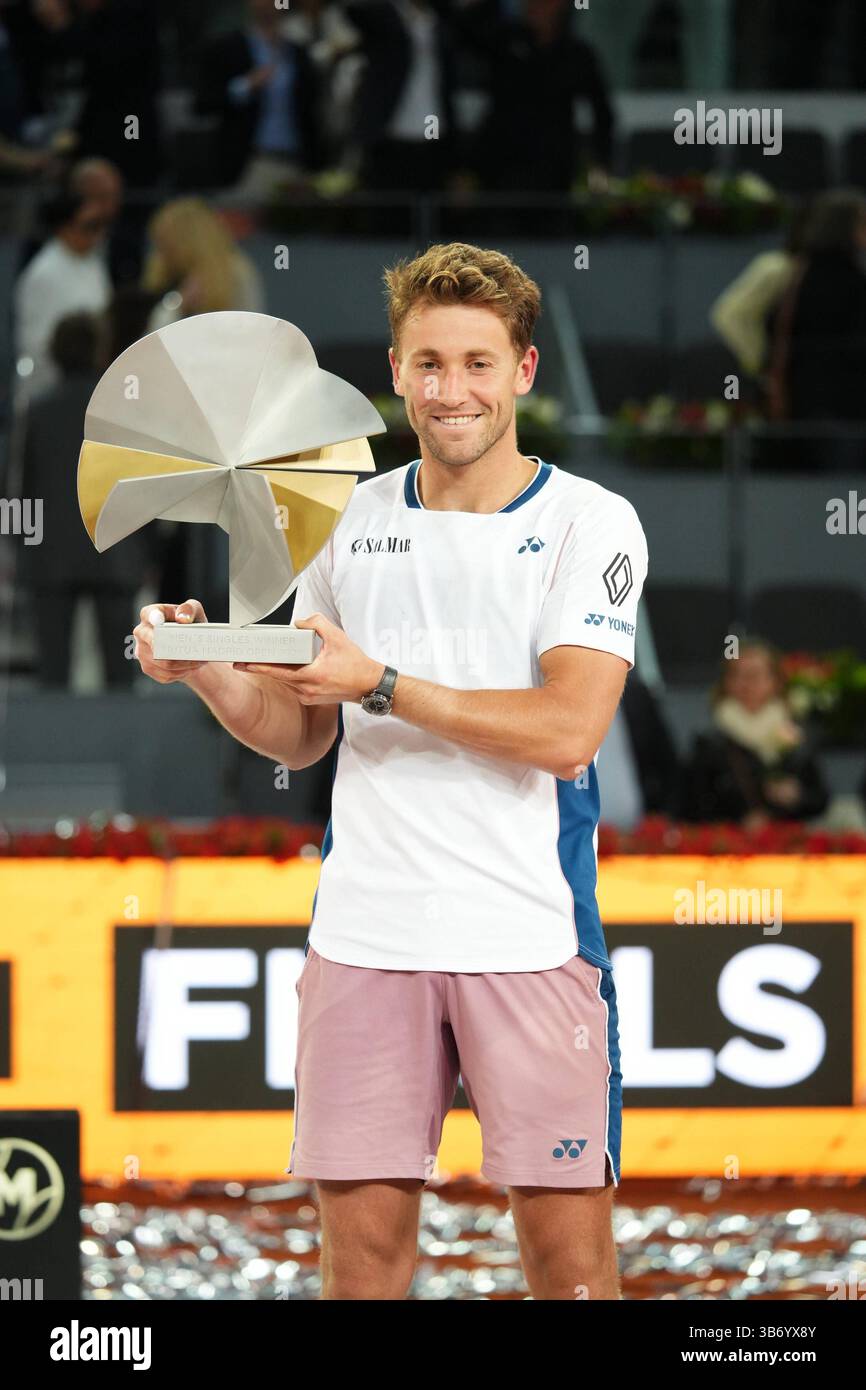 Madrid, Spain. 04th May, 2025. Tennis player Casperd Ruud vs Jack Draper during Final the Madrid ...