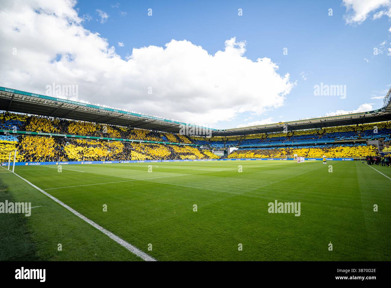 Broendby, Denmark. 04th, May 2025. Football fans of Broendby IF seen on ...