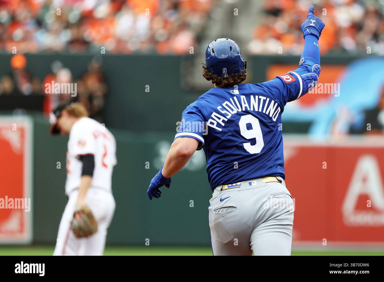 Kansas City Royals' Vinnie Pasquantino (9) celebrates after hitting a ...