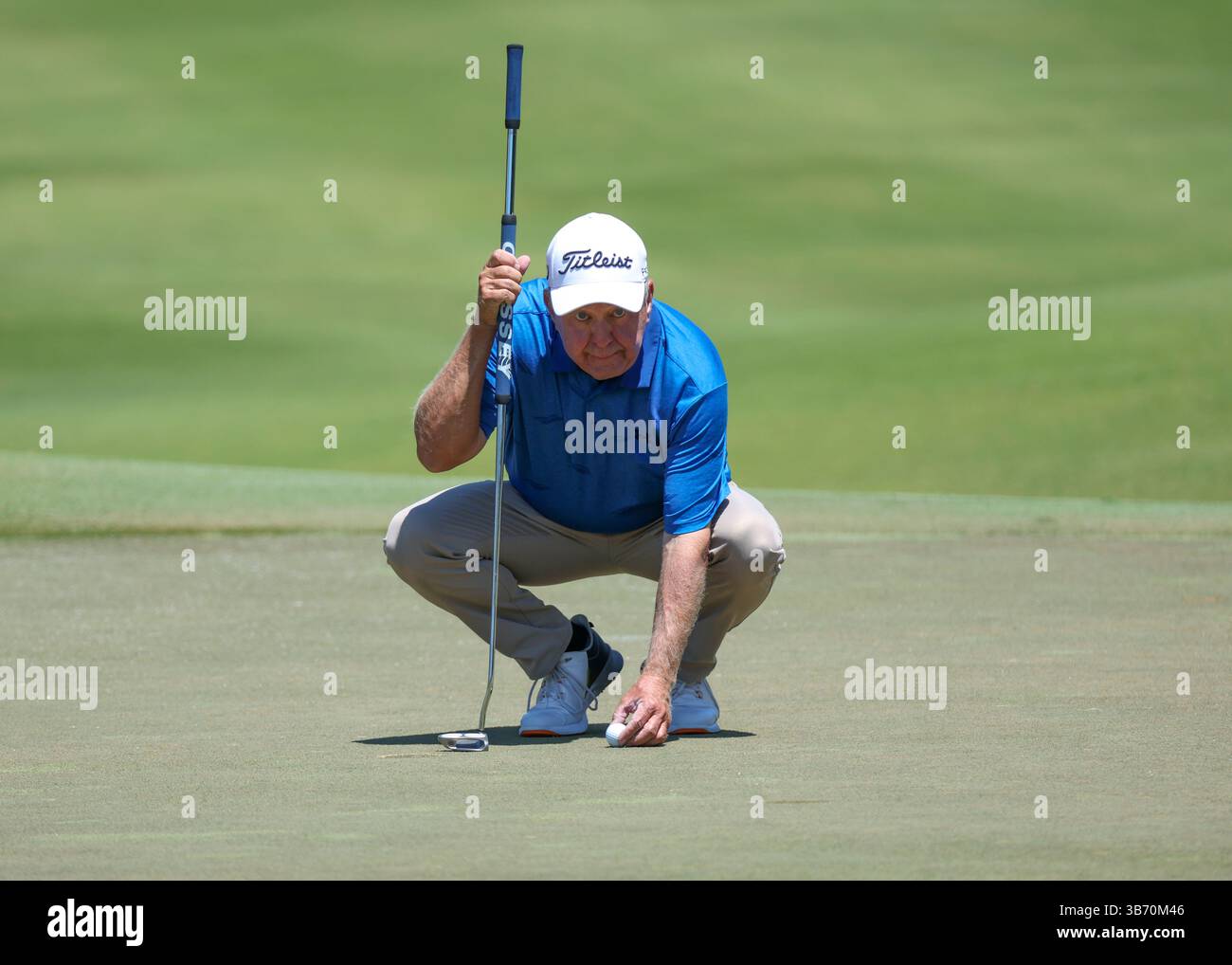 THE WOODLANDS, TX - MAY 04: Billy Mayfair sets up this putt on 9 green ...
