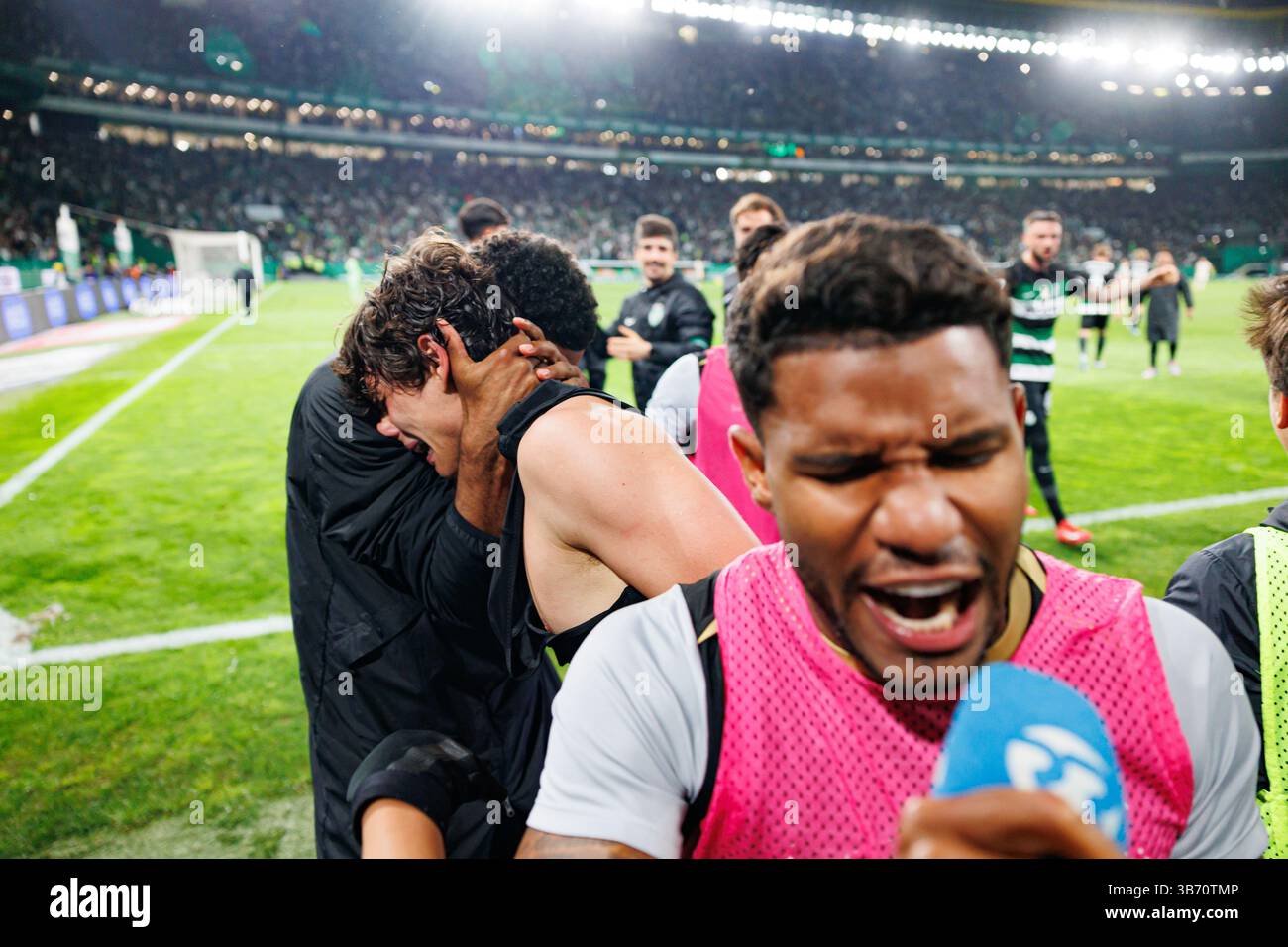 Lisbon, Portugal. 04th May, 2025. Players of Sporting seen celebrating ...