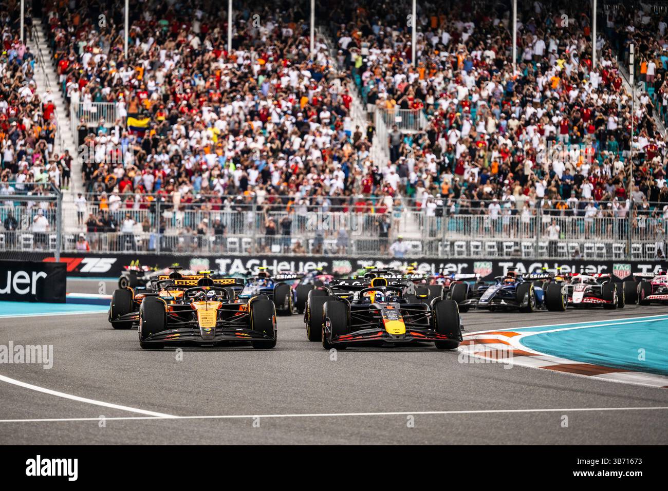 Start of the race, depart, during the Formula 1 Crypto.com Miami Grand ...