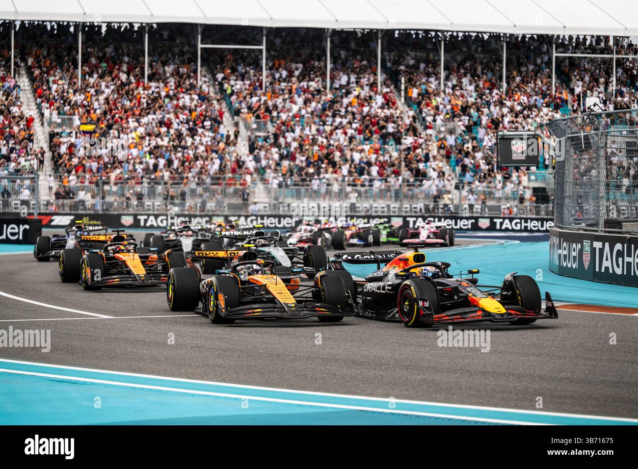 Start of the race, depart, during the Formula 1 Crypto.com Miami Grand ...
