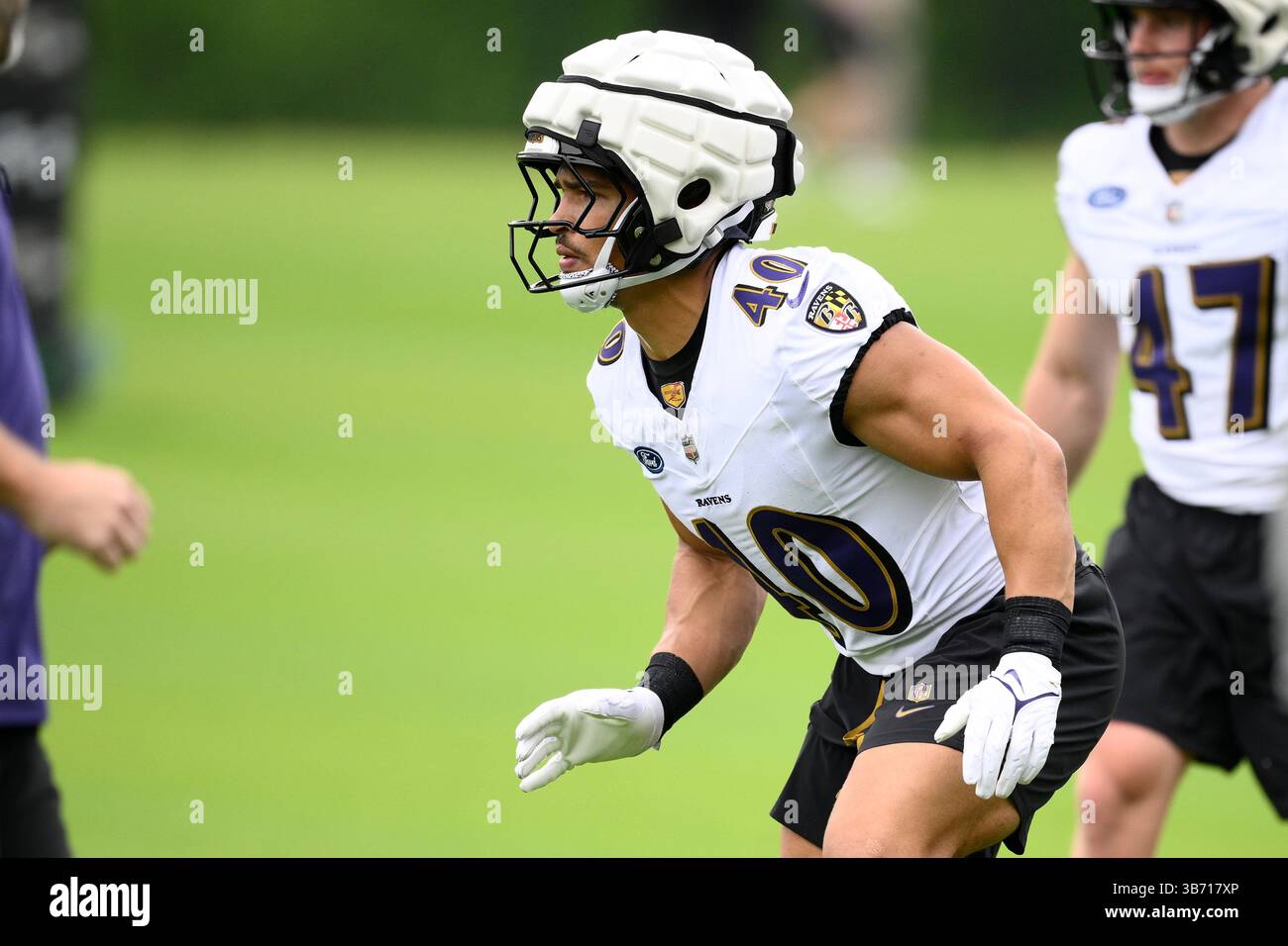 Baltimore Ravens linebacker Teddye Buchanan (40) works out during NFL ...