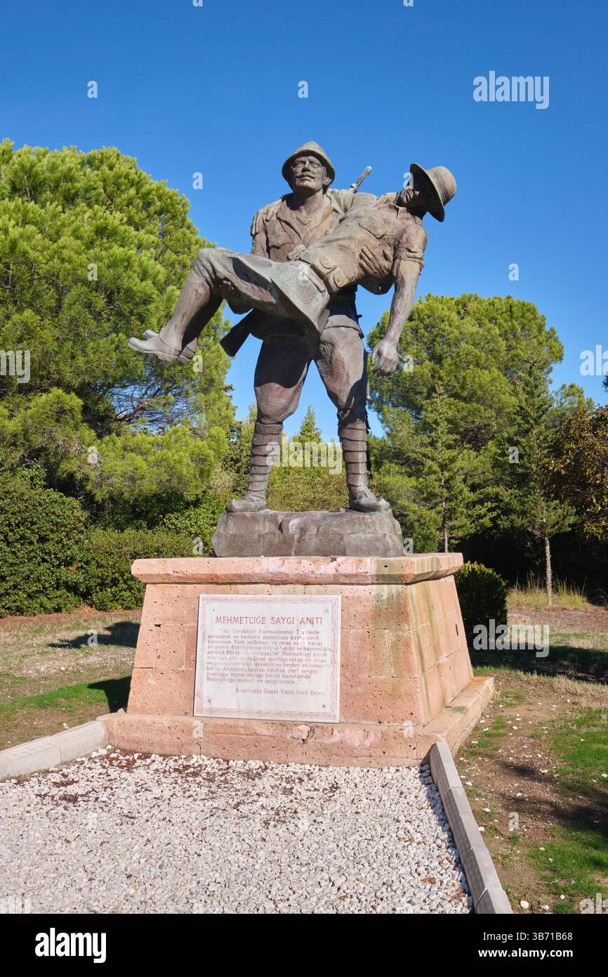 The famous Respect to Mehmetcik Monument, depicting caring, heroism ...
