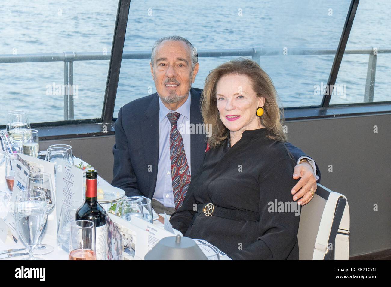 Marc Rosen and Kathy Sloane attends Lifeline New York Benefit Dinner ...
