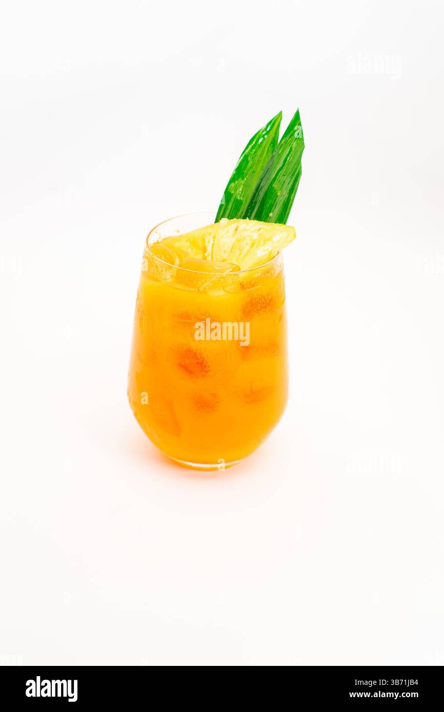 Yellow cocktail in ice Cut Out Stock Images & Pictures - Alamy