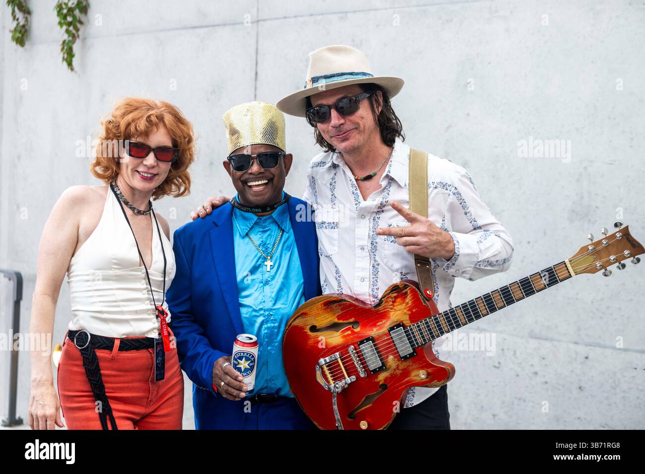 April 26, 2025: SUE FOLEY, LIL' ED WILLIAMS, and IAN MOORE backstage ...