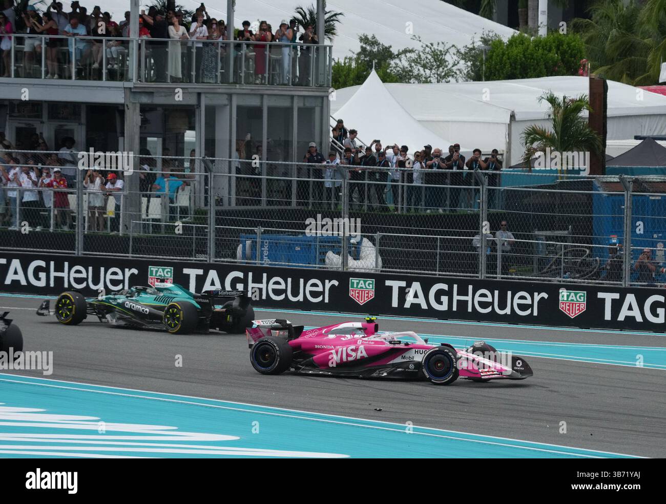 Formula 1 miami 2025 start hi-res stock photography and images - Alamy