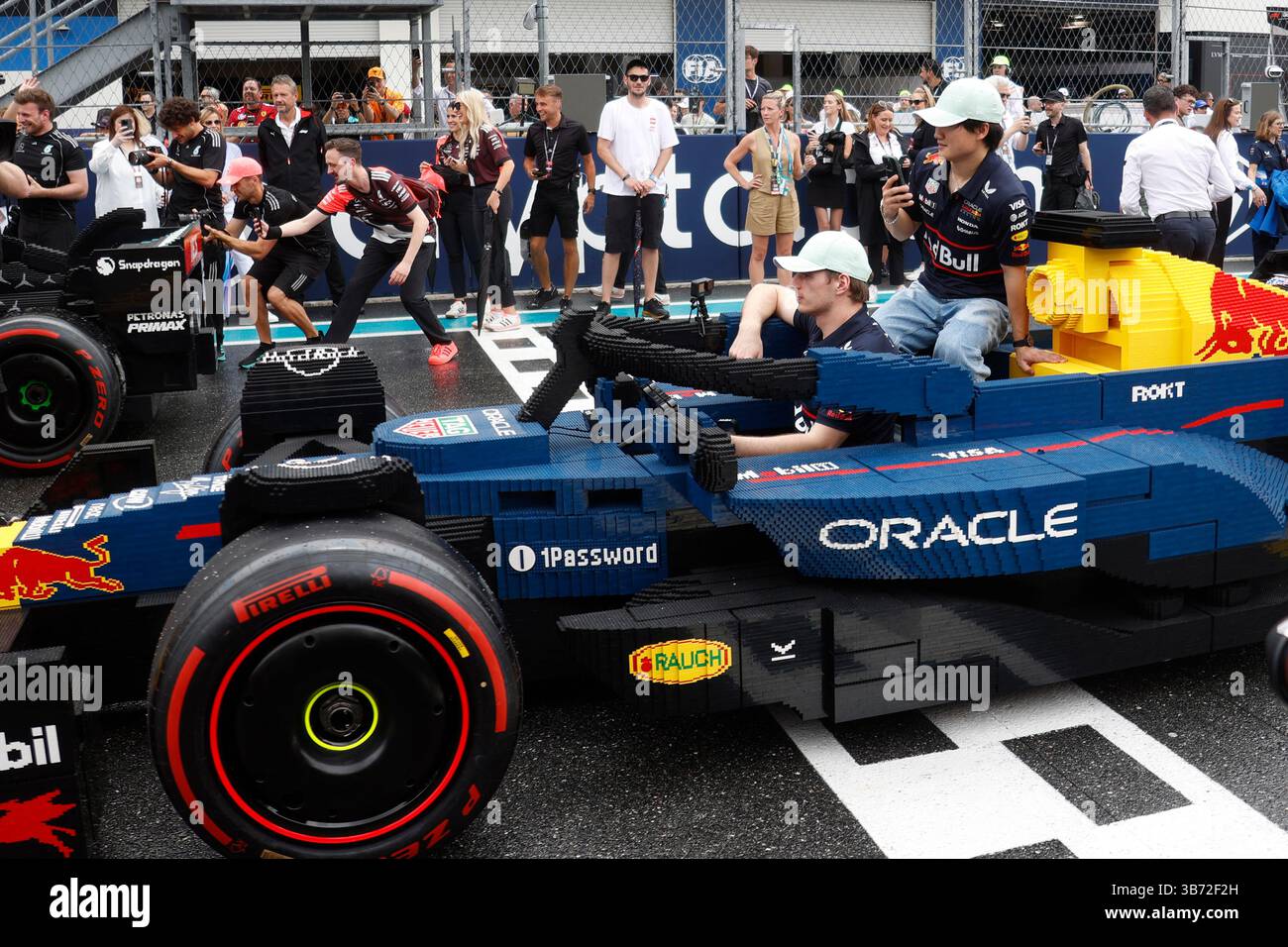 MIAMI GARDENS, FL - MAY 04: Oracle Red Bull Racing driver Max ...
