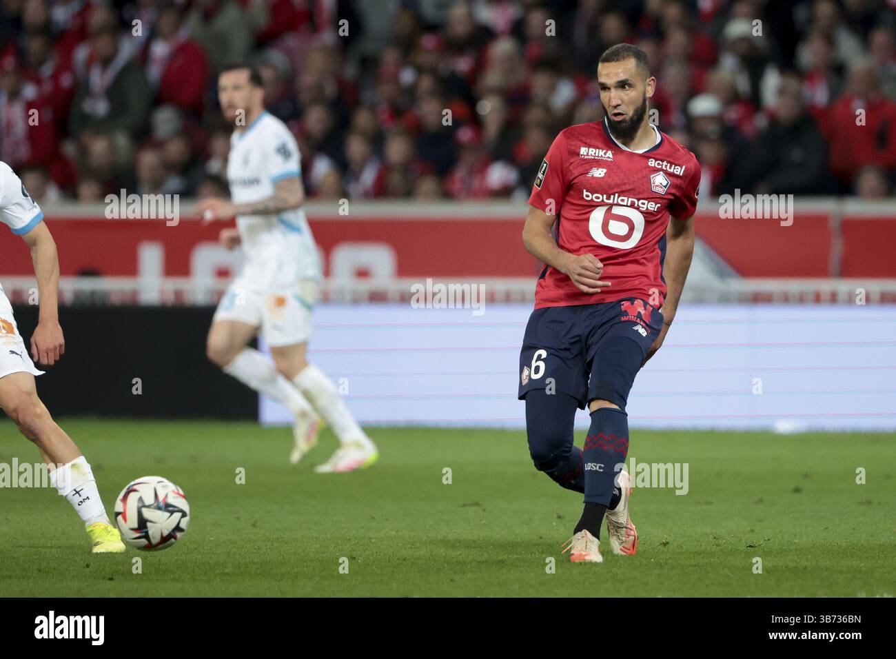 Nabil Bentaleb of Lille during the French championship Ligue 1 football ...