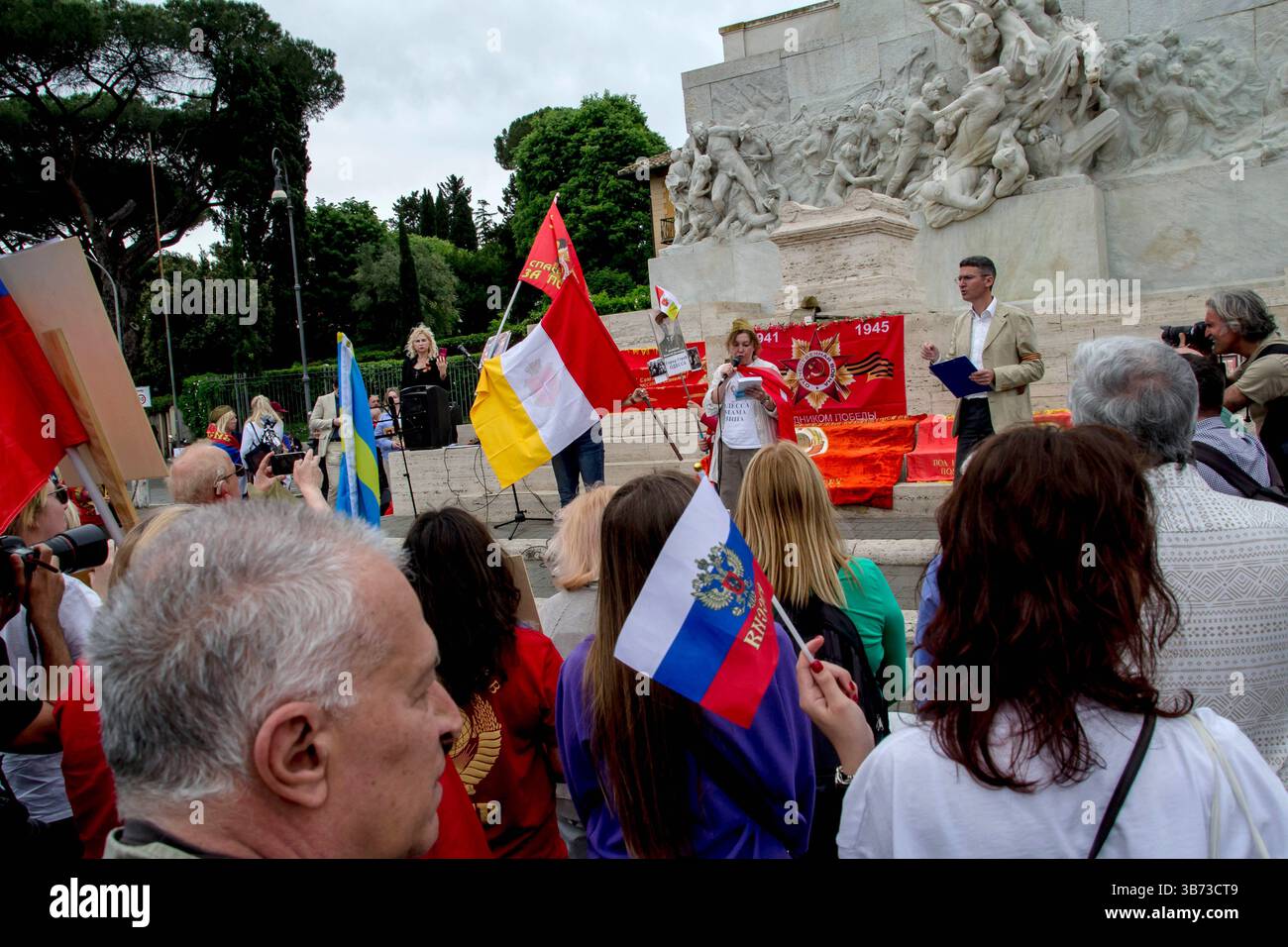 Celebration of the Immortal Regiment in Rome on the 80th anniversary of ...